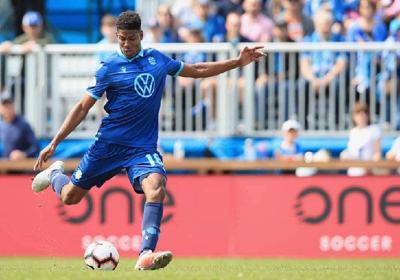 Rampersad retained by Wanderers | Local Sports | trinidadexpress.com