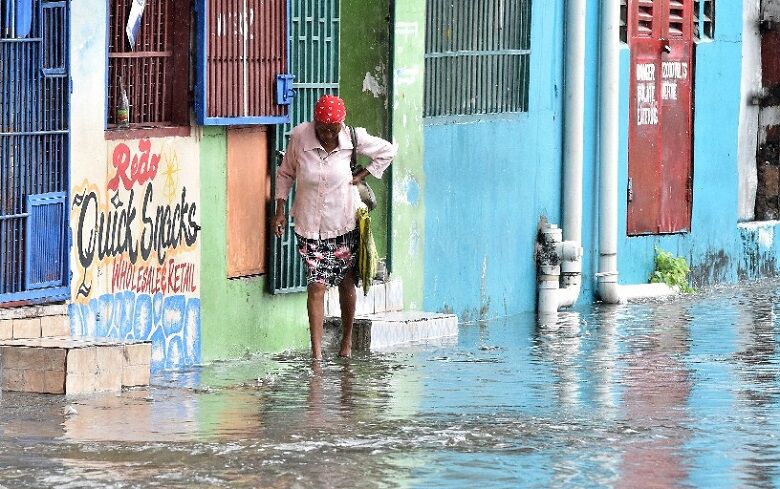 Dry season floods hit PoS | News Extra | trinidadexpress.com