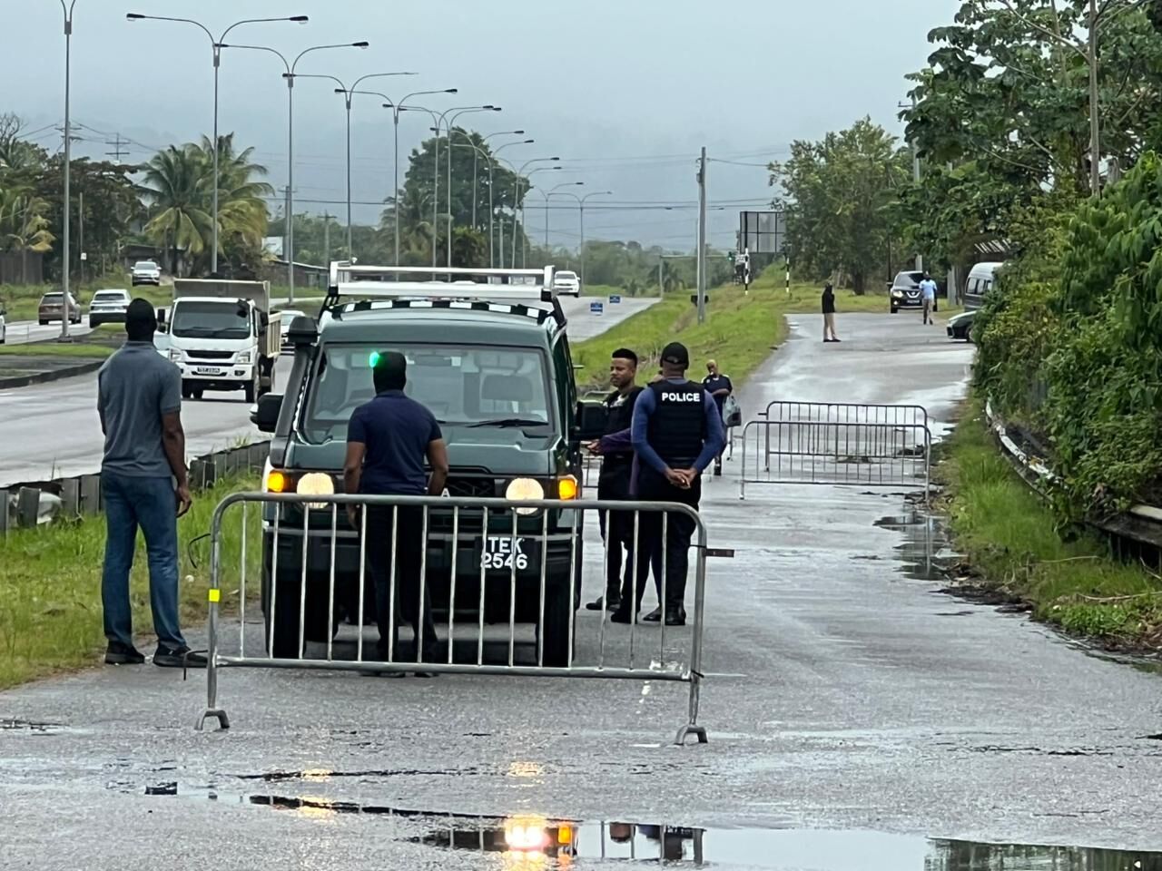 11-year-old among 3 shot in attempt to kill ex-SoE detainee | Local ...