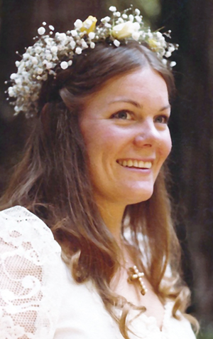 Elizabeth “Betsy” Hoffman McCray | Obituaries | trinityjournal.com