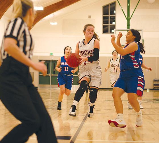 Hayfork boys win pair | High School Sports | trinityjournal.com