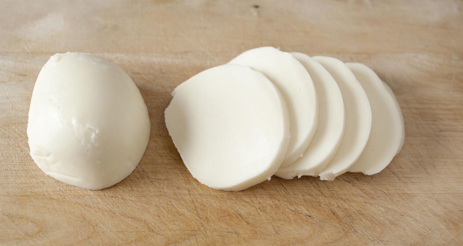 Types of Mozzarella Cheese and How to Use Each One | Food ...