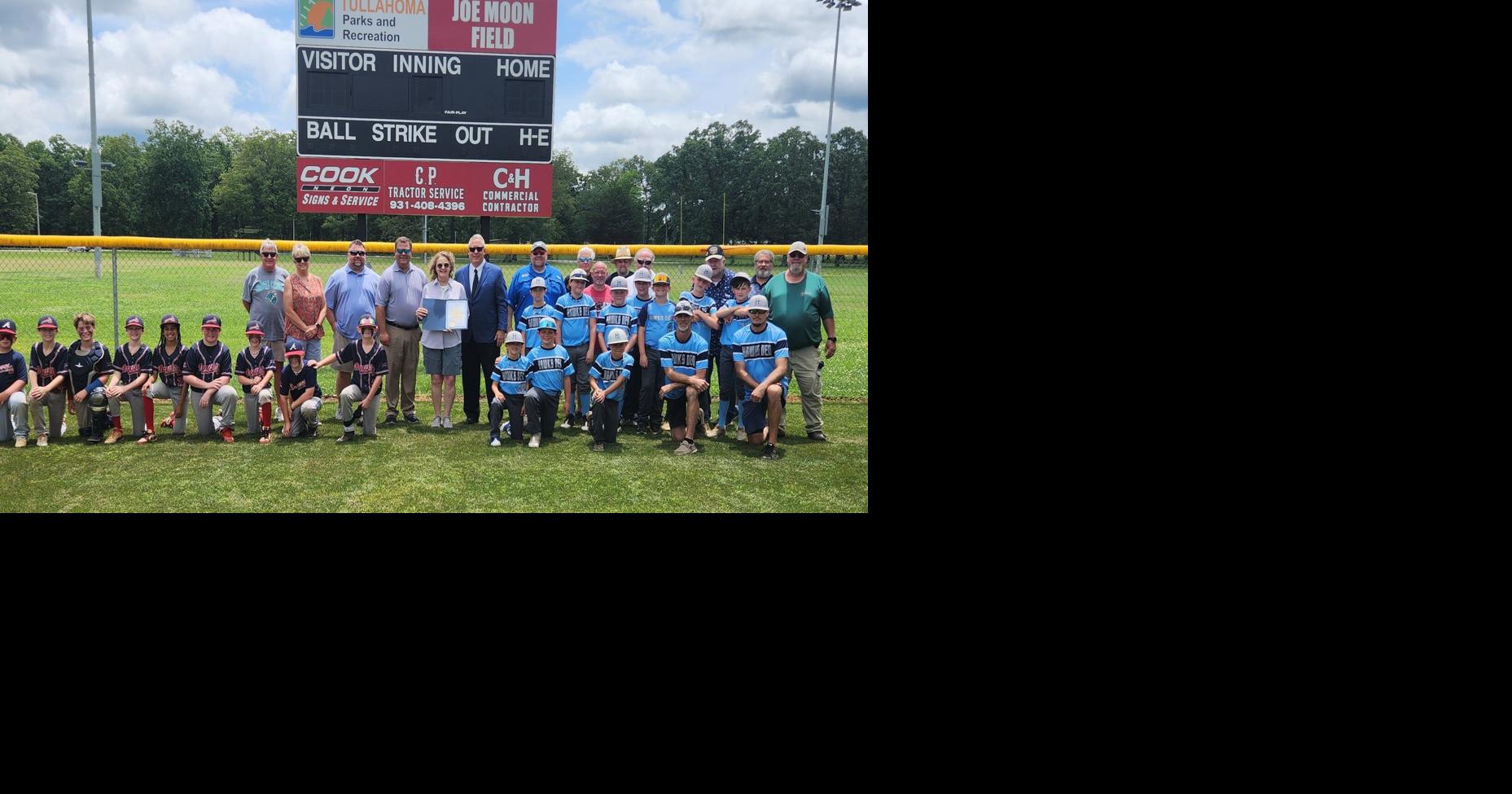 City cuts the ribbon at Joe Moon Field | Local News | tullahomanews.com
