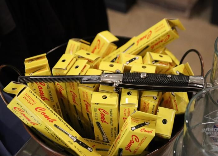 the outsiders switchblade comb