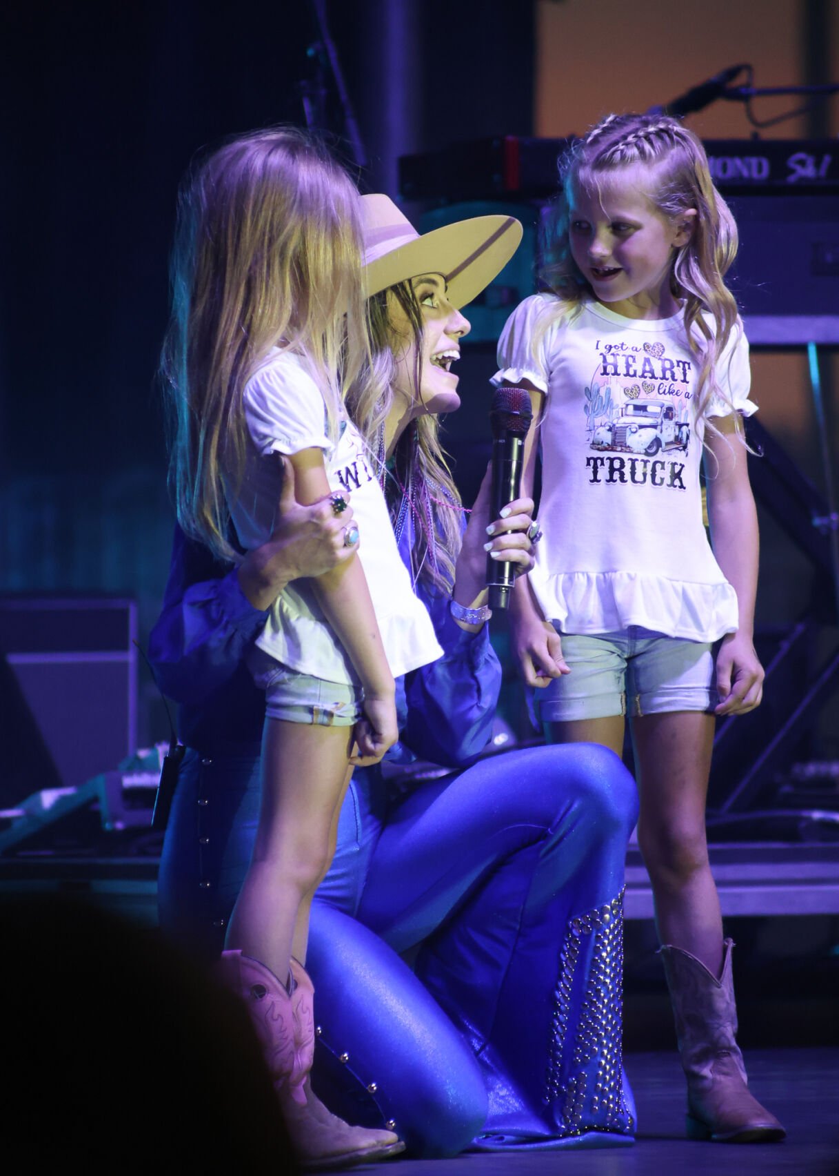 Review and gallery: Lainey Wilson brings her own fireworks to ...