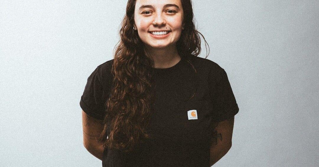 Playing solo at Cain’s: Q&A with Sincere Engineer's Deanna Belos ahead ...