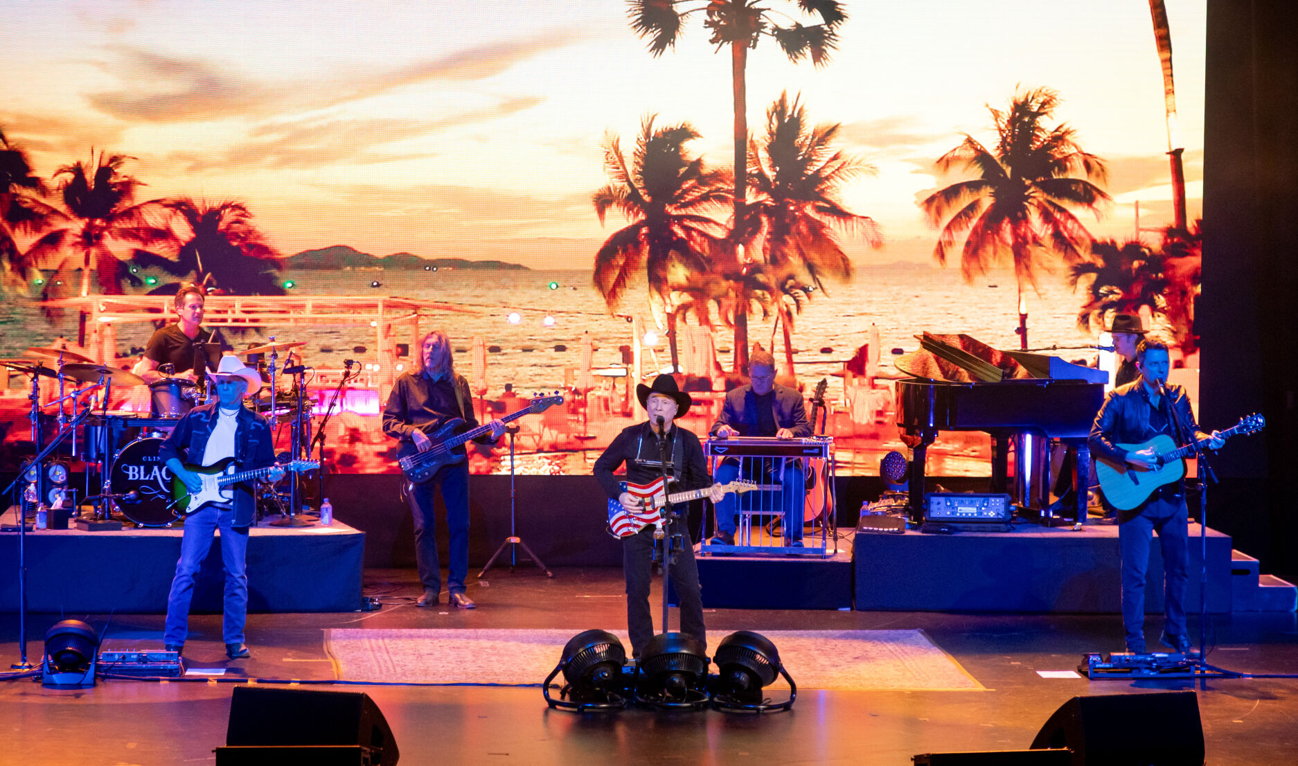 Clint Black on Nov. 6, 2025 at Hard Rock Live | | tulsapeople.com