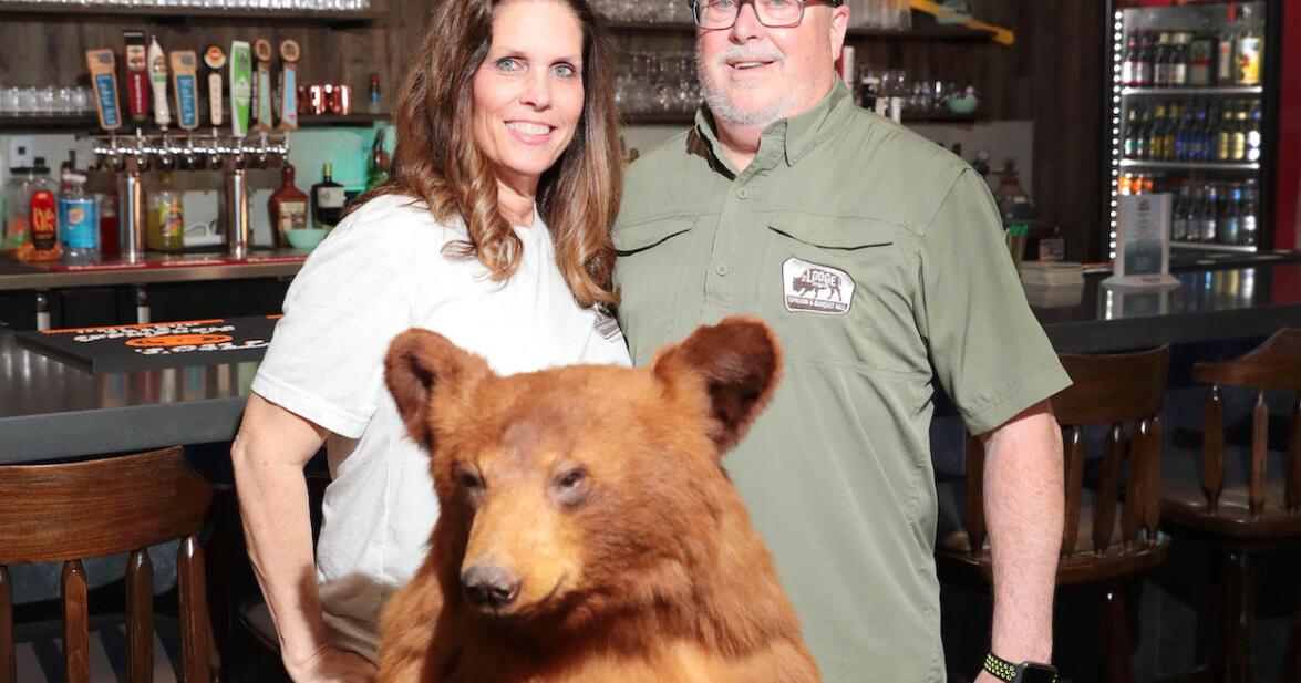 Linger with a lager: The Lodge opens in BA's Rose District | What's ...