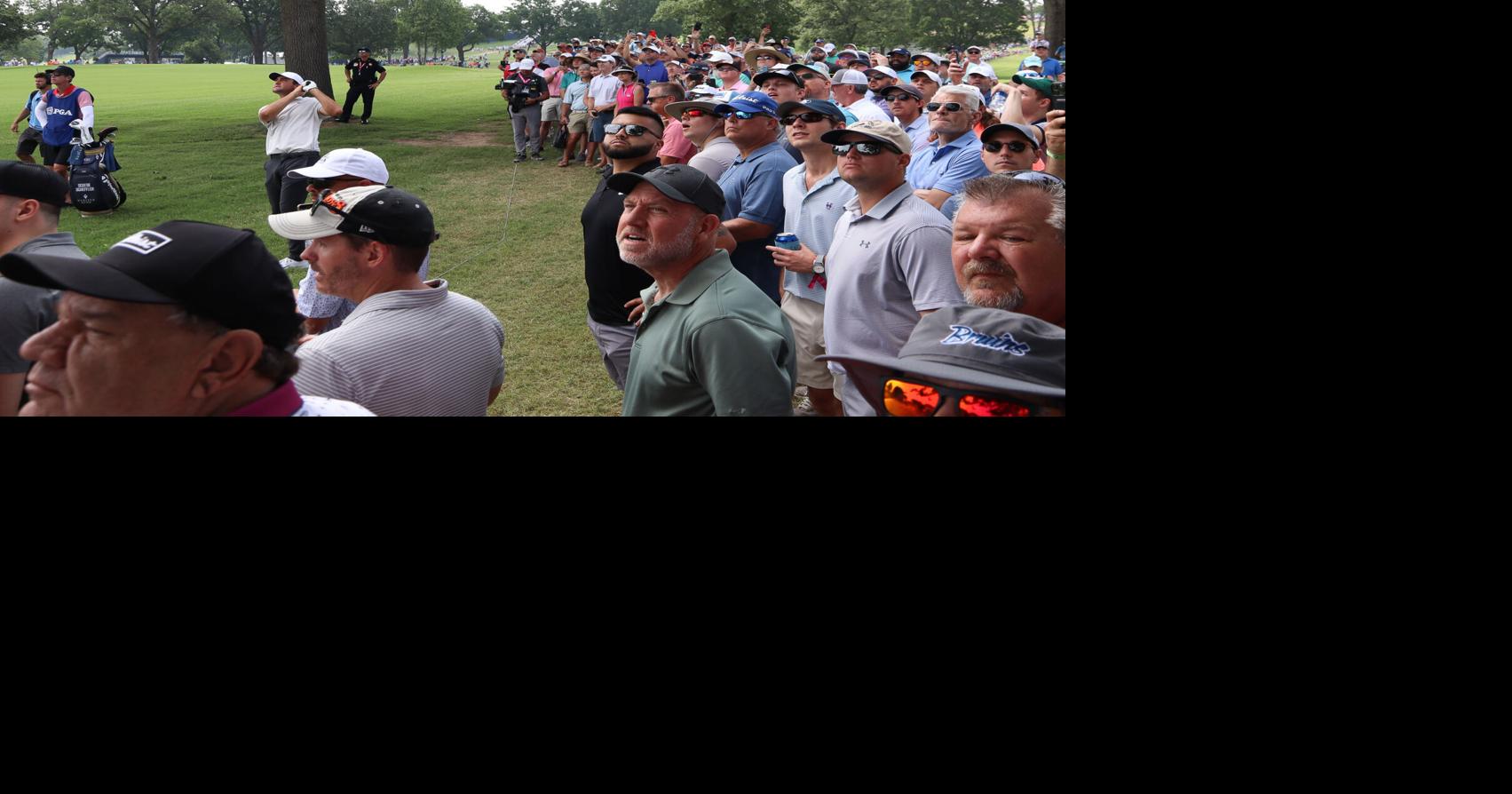 Scenes from 2022 PGA Championship second round | Photo Galleries ...