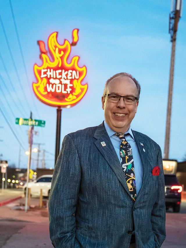 All lit up: Tulsa's stretch of Route 66 now features over 50 neon signs ...
