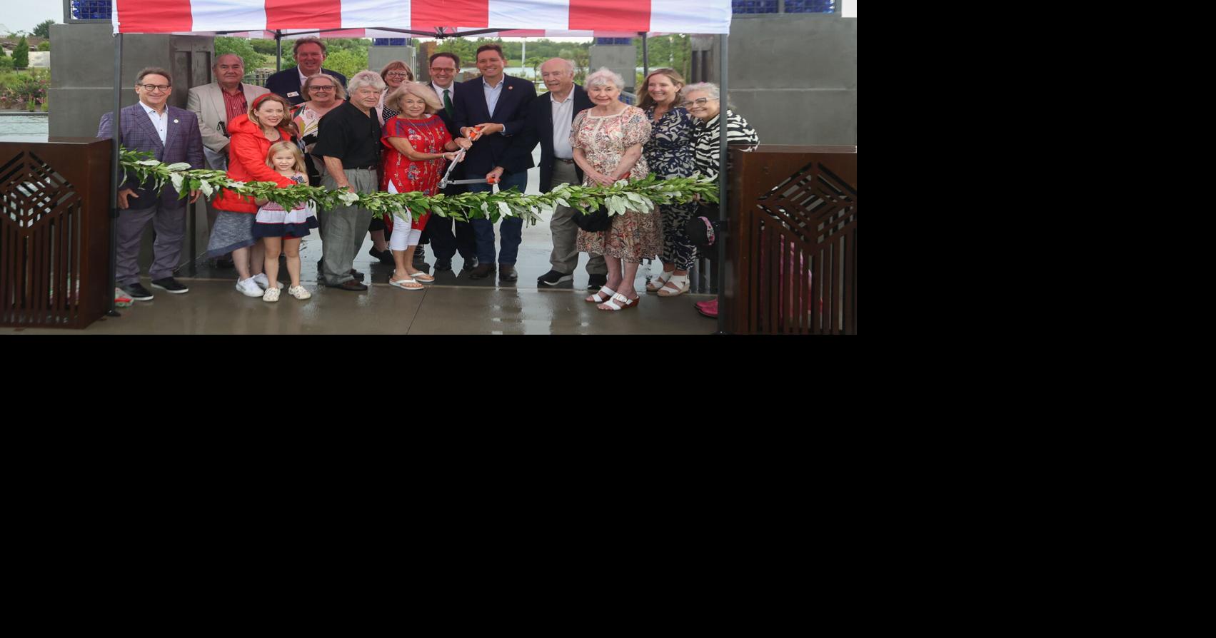 Tulsa Botanic Garden celebrates grand opening of Stanford Family ...