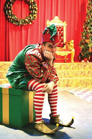 Mike Pryor stars in his one-man show | Archives | tulsapeople.com