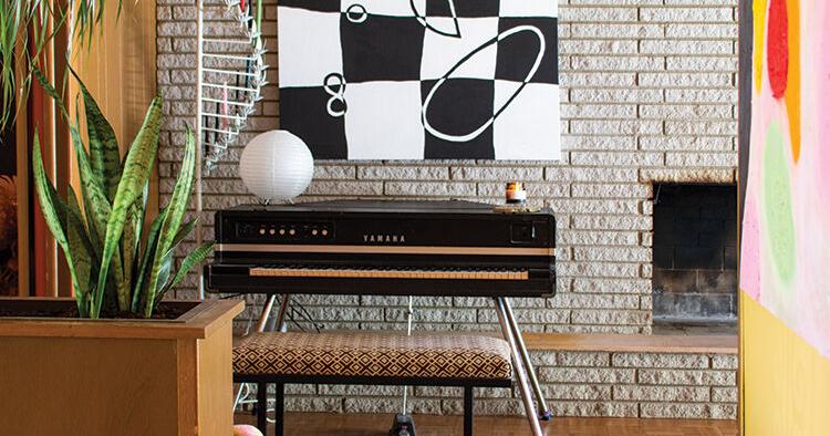 Midcentury to the max: A designer and a musician make a home for ...