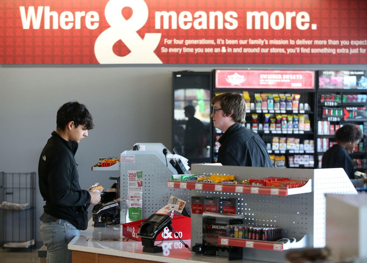 New Kum & Go store emphasizes expanded food options | Business News ...