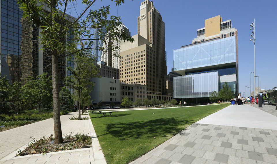 SandRidge sells Parkside Building for $10.75 million