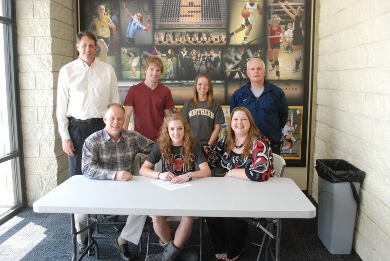 Sisney signs with NOC in Tonkawa