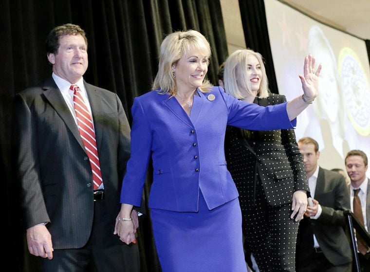 Gov. Mary Fallin's daughter living in travel trailer near Governor's ...