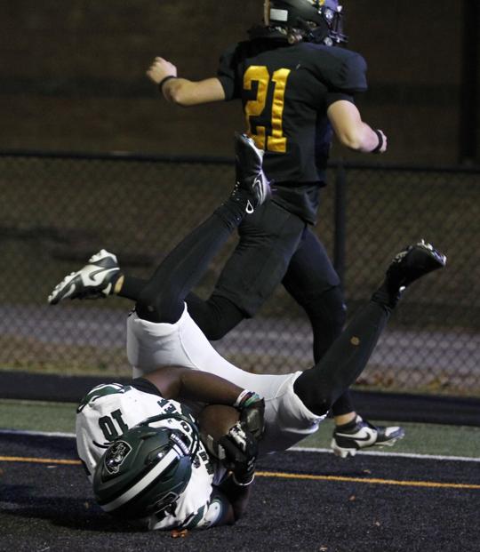 Muskogee produces offensive fireworks against Sand Springs