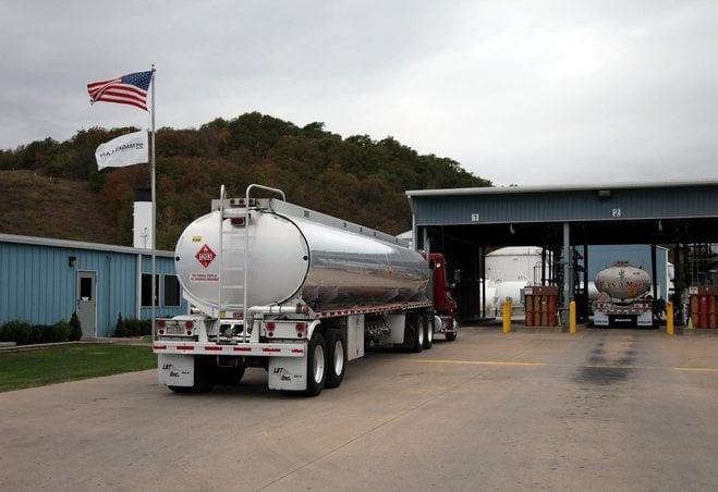 Magellan Midstream shows off Tulsa facility