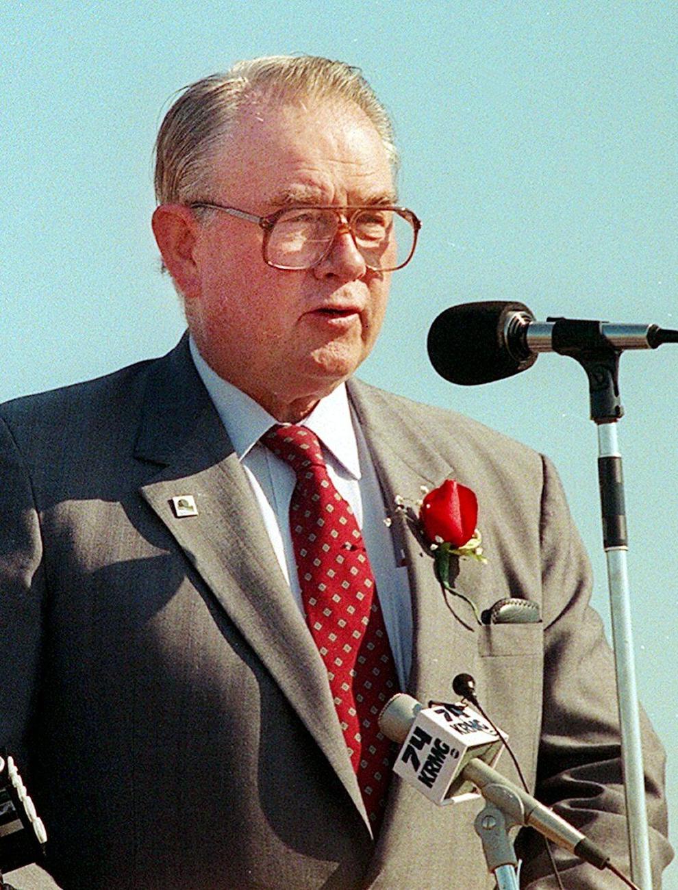 Oklahoma's first Republican governor elected in 1963