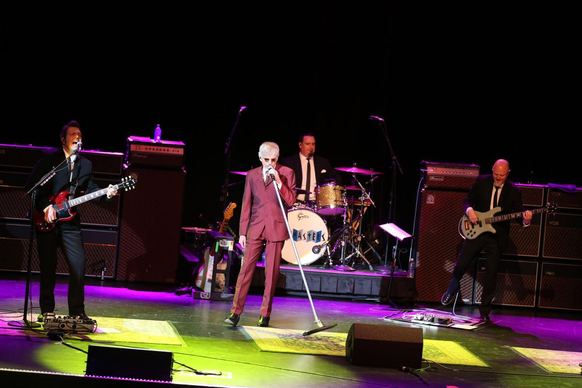 Photo Gallery: Billy Bob Thornton and The Boxmasters perform at the ...