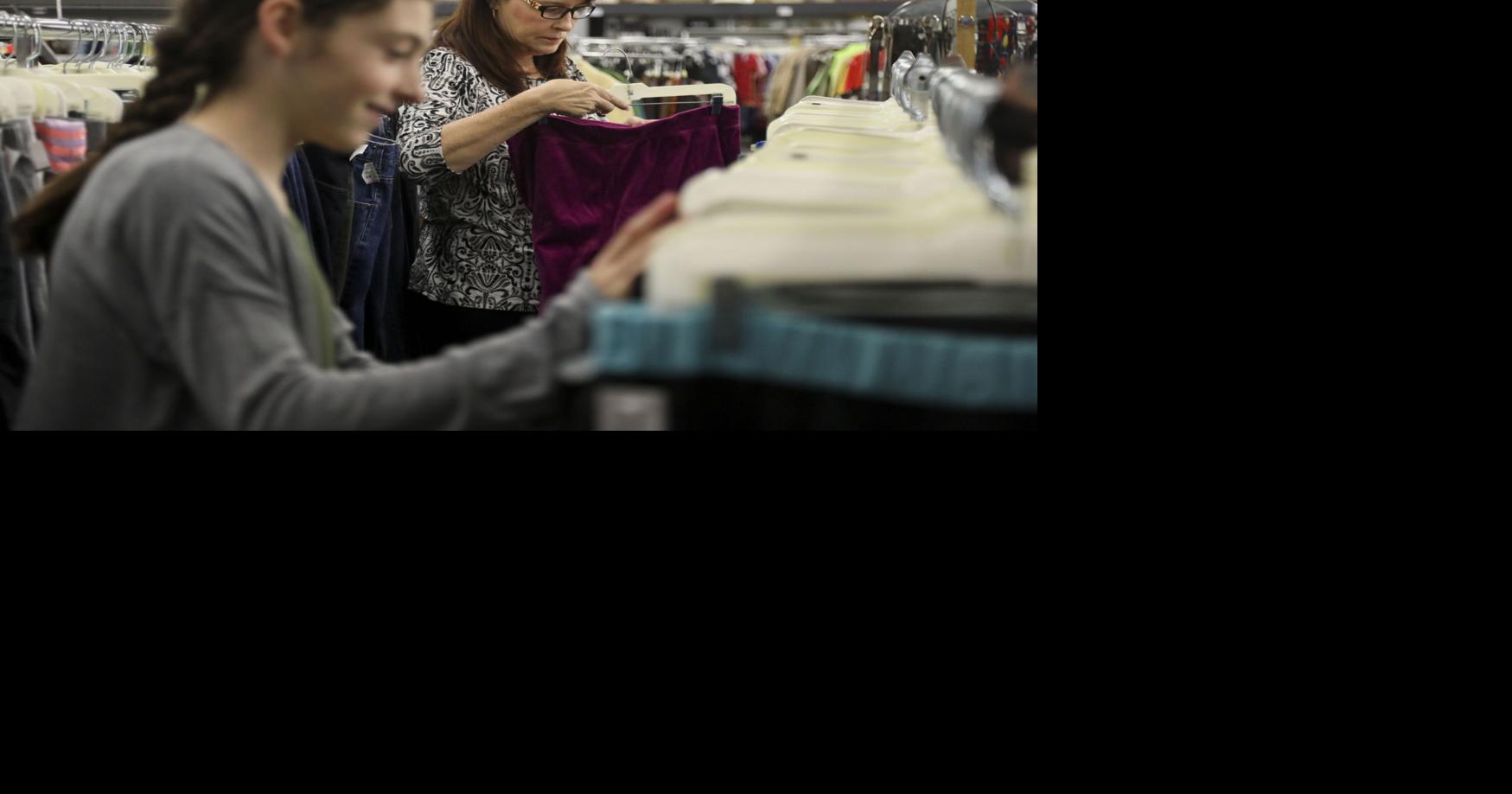 Learn to 'Dress Like a Million at Goodwill' in Tulsa woman's new book