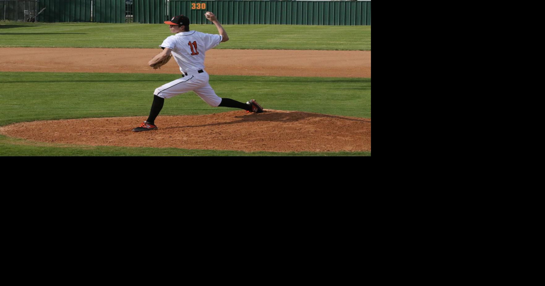 Sperry Pirates defeat Metro Christian 5-2