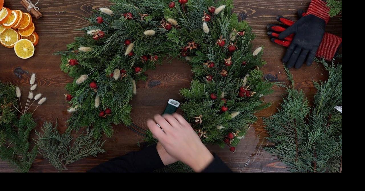 Here's the history behind Christmas wreaths