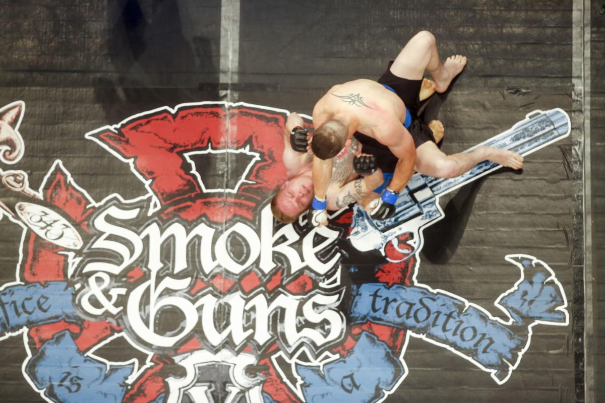 MMA event pits Oklahoma firefighters against police officers to benefit ...