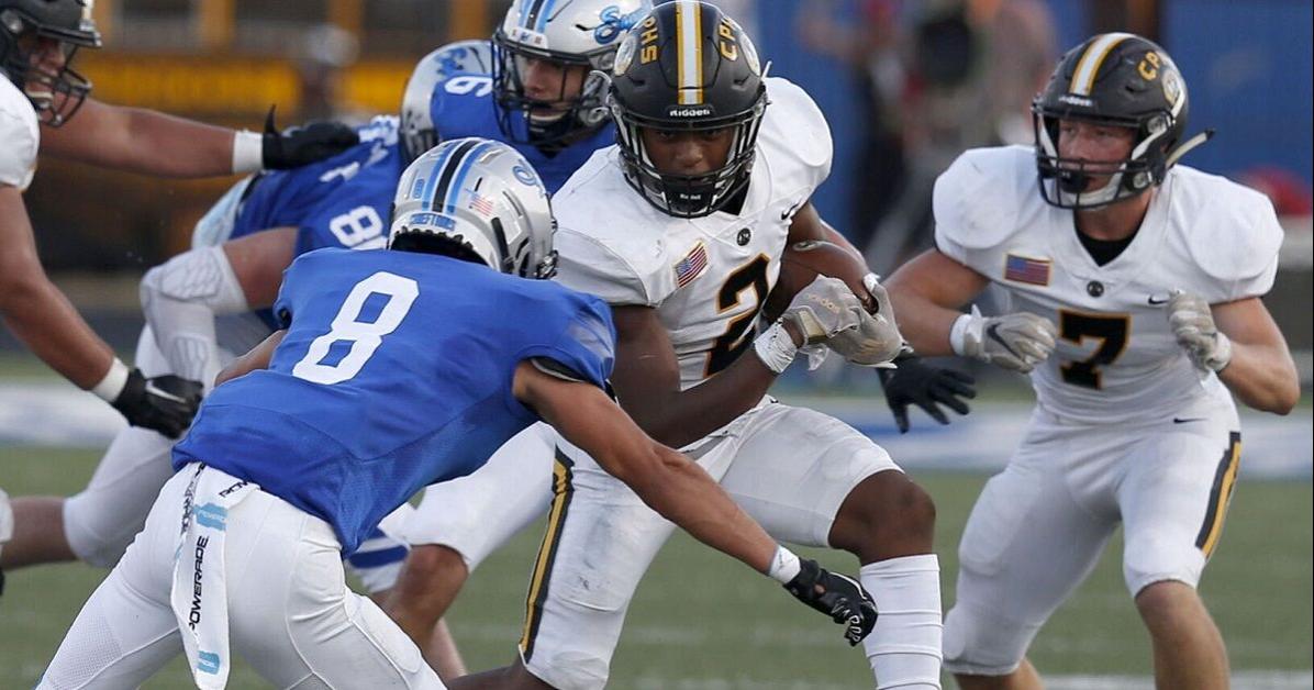 One year ago: Sand Springs football defeats Sapulpa; 35-21