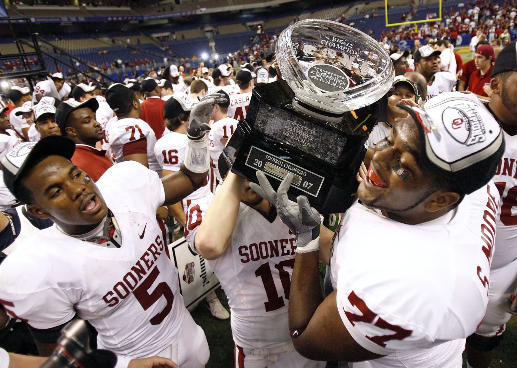 Sherrone Moore, former Sooner, leads Michigan