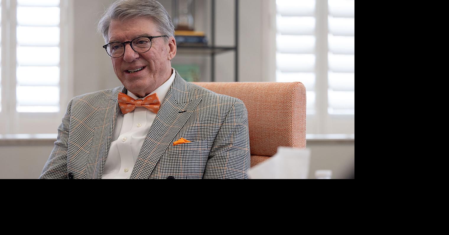 Jim Hess now officially Oklahoma State University president