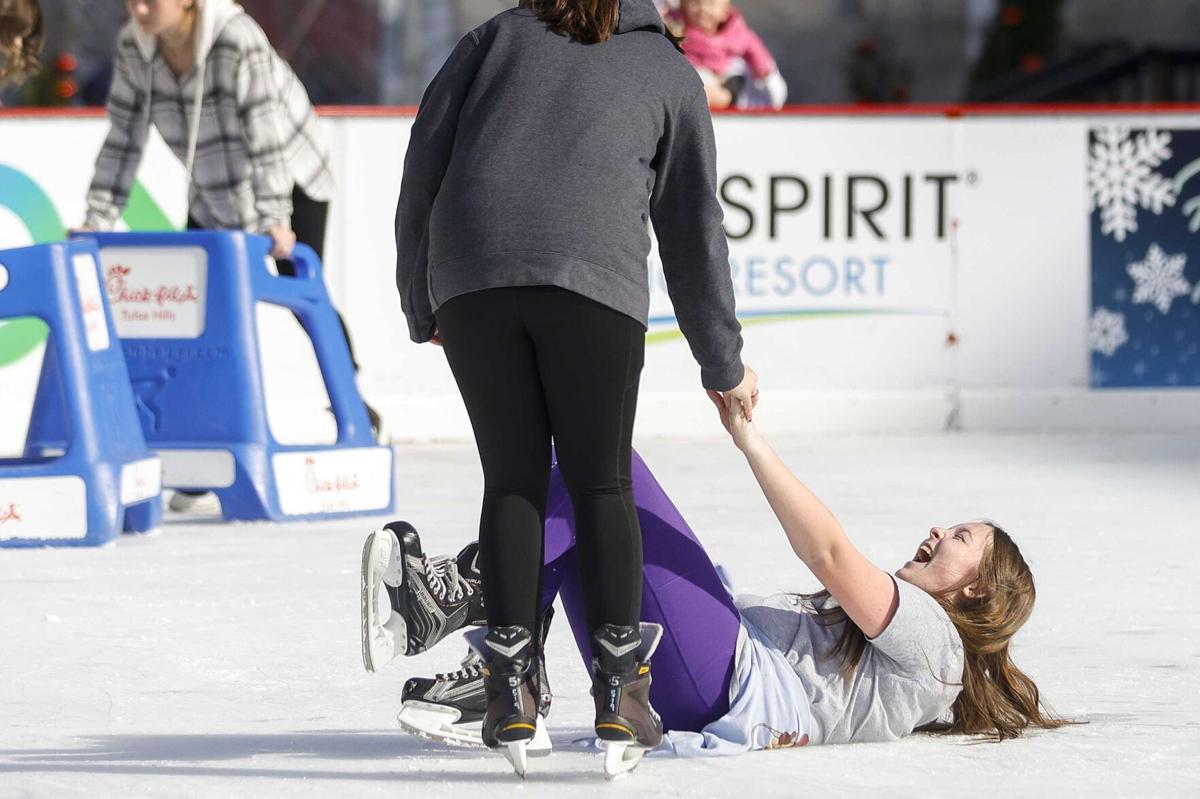 2023 Tulsa Winterfest dates, discounted ice skating days