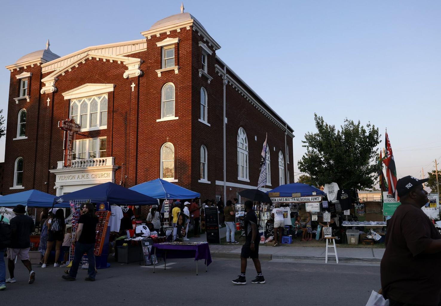 'Supporting the truth is monumental': Tulsans celebrate unity, freedom ...