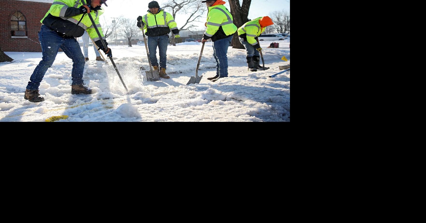 City facing workforce crunch with applicants for nonsworn jobs 'looking ...