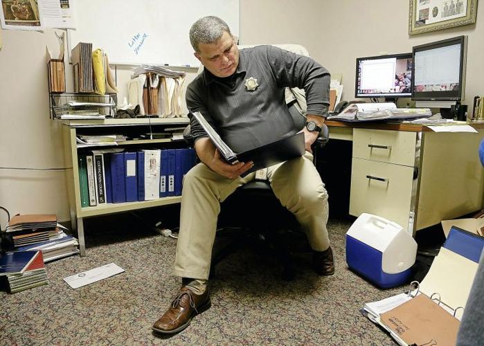 Ginnie Graham: Sgt. Dave Walker and Tulsa homicide detectives are ...