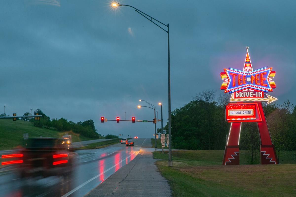 Sapulpa's Teepee Drive-In opens with 1970s-themed events