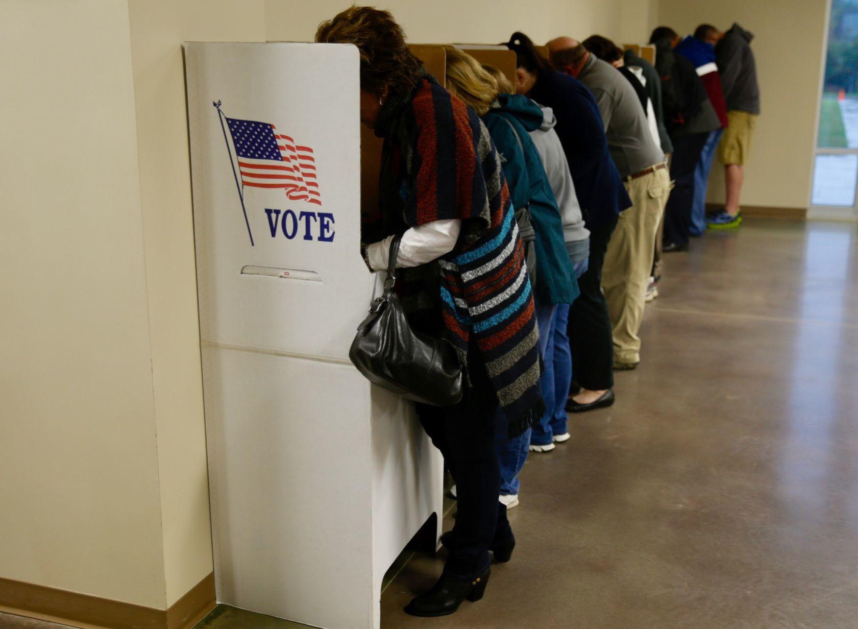 Oklahoma Democrats to continue allowing independents to vote in ...