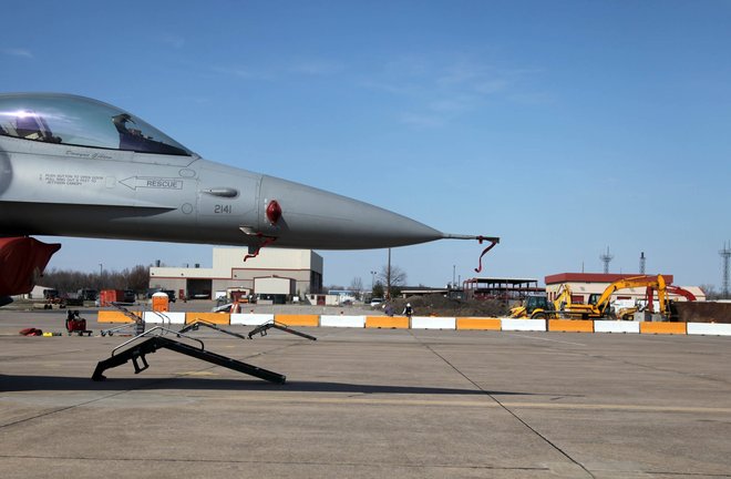 50-year-old runway ramp at Tulsa International Airport to be replaced