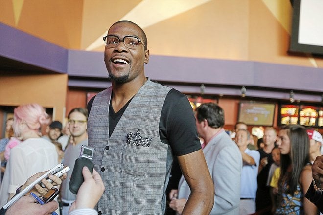 Kevin Durant says he's improved as an actor but isn't ready to give up ...
