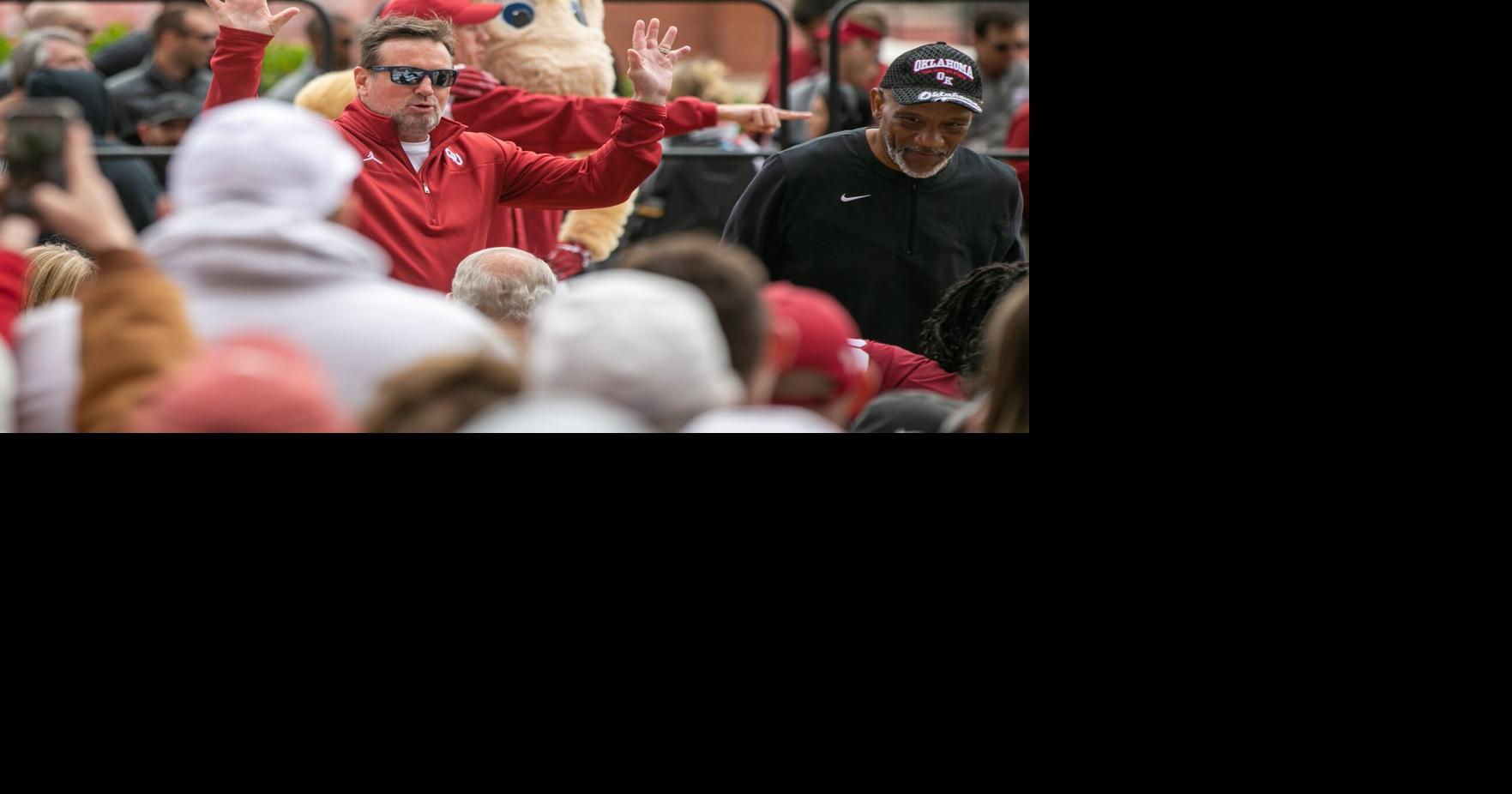 Bob Stoops' Arlington Renegades suffer wild UFL loss to D.C.