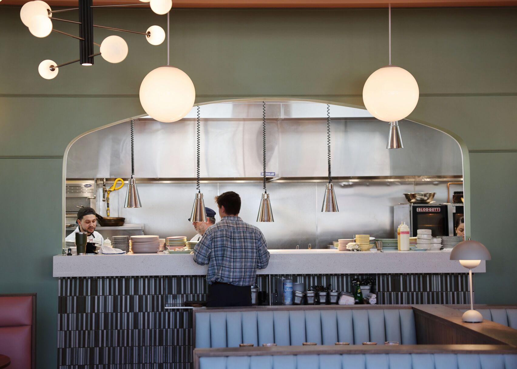 Maple Ridge Grocer elevates familiar dishes | Review