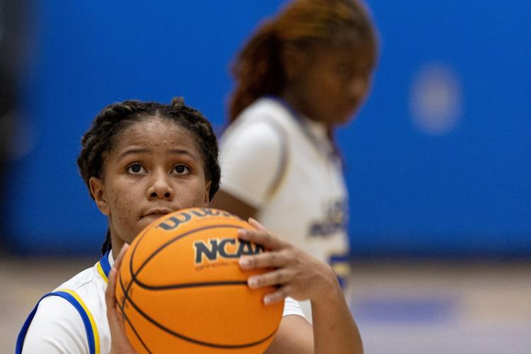 Saniyah Morrison propels Will Rogers past East Central