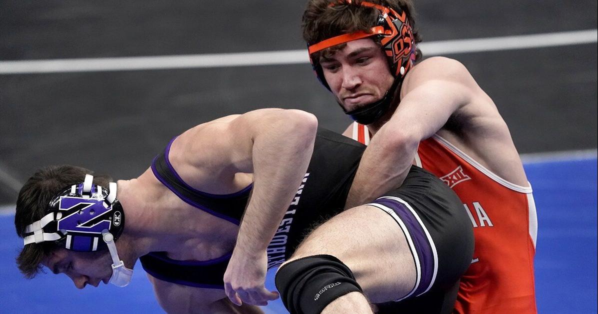 Photos: OSU and OU wrestlers at the 2021 NCAA championships