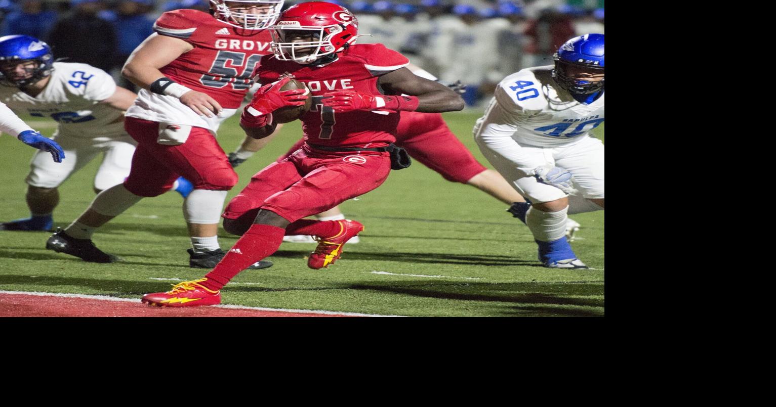 Photos: Grove scores big in win over Sapulpa, 70-28