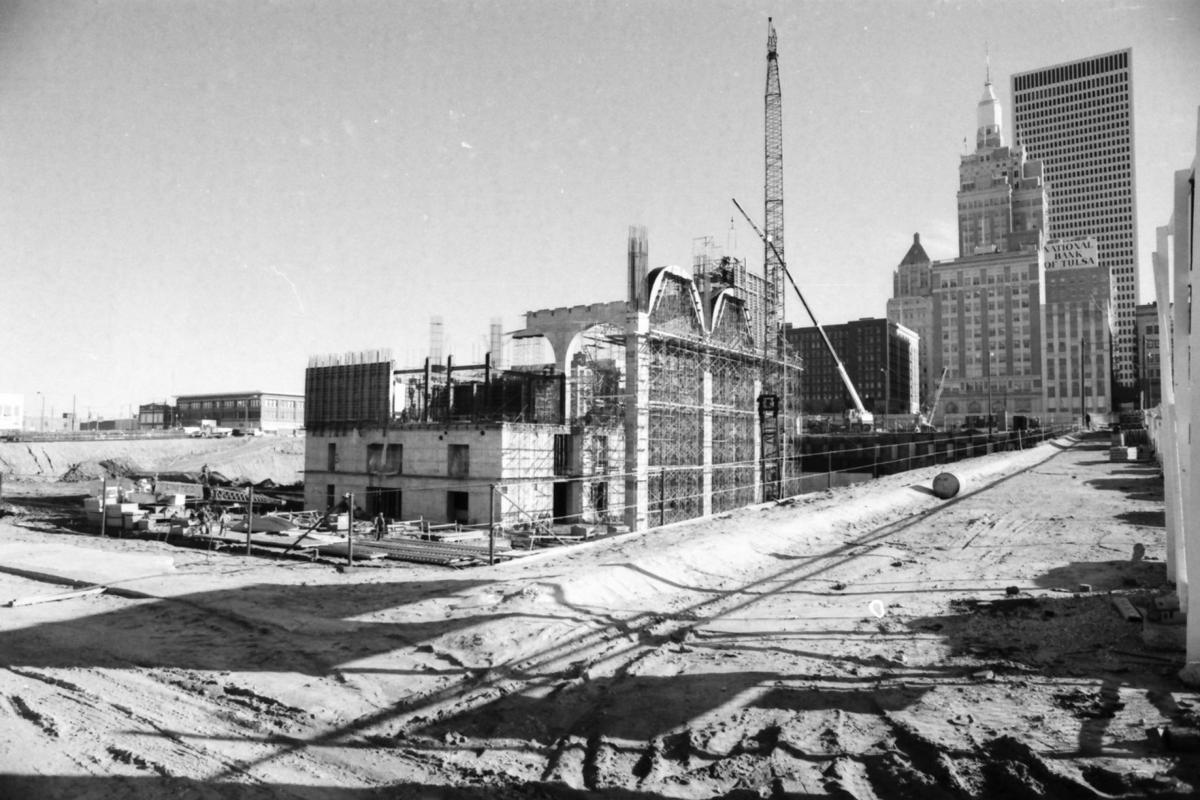 Bank of Oklahoma opens new flagship banking center in BOK Tower