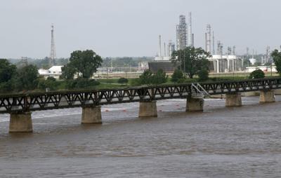 Tulsa World editorial: The Pedestrian Bridge on the Arkansas River has ...