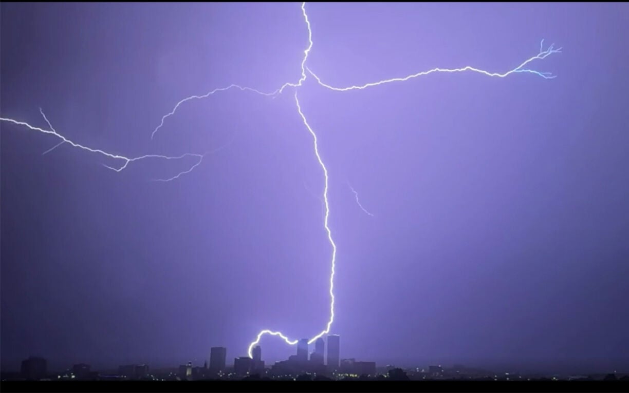 Another superbolt recorded in Tulsa area during overnight storms