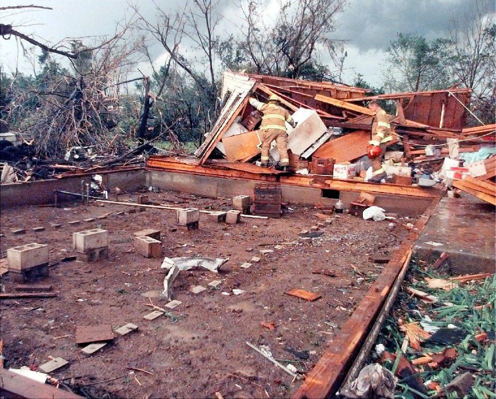 A May 3, 1999, tornado photo became famous. Here's why.