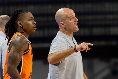 Oklahoma State coach Steve Lutz reaches 100-win milestone